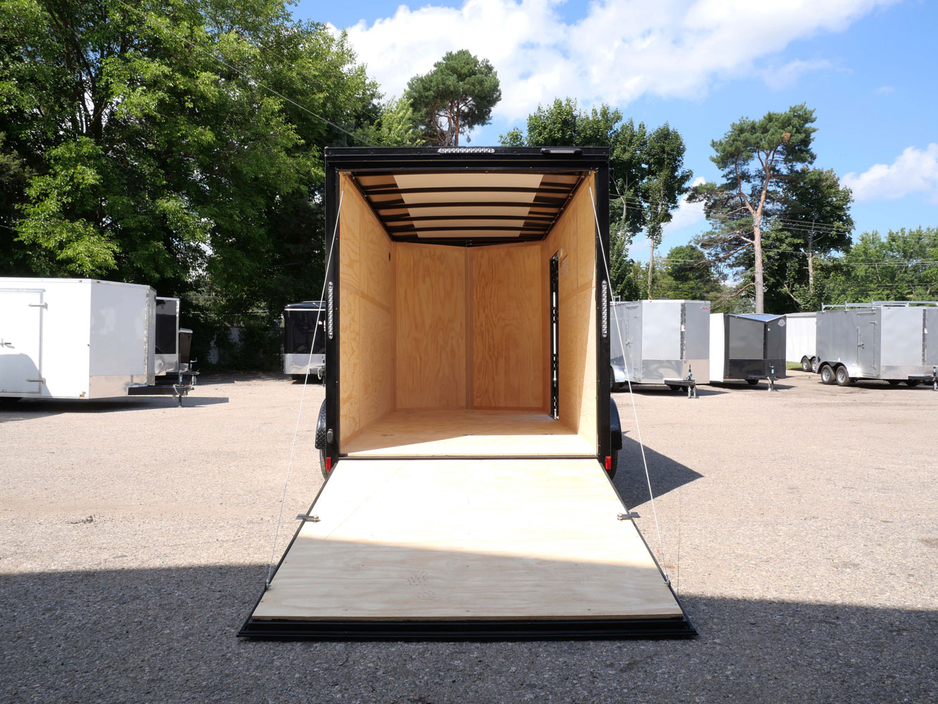 E Series - Cargo Mate